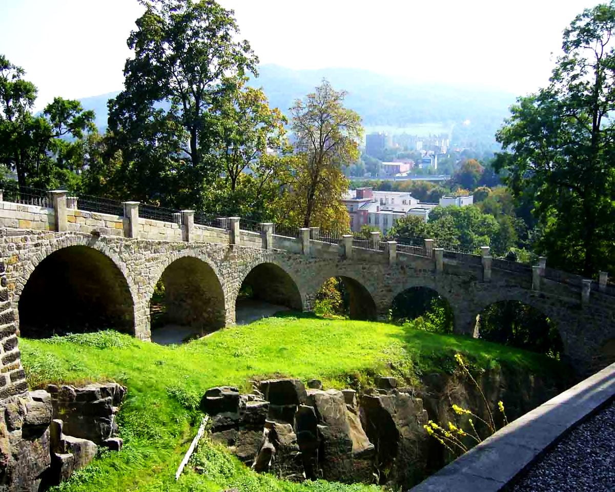 Desktop achtergrond Brug, Bultrug Brug, Boogbrug | Download Beste ...